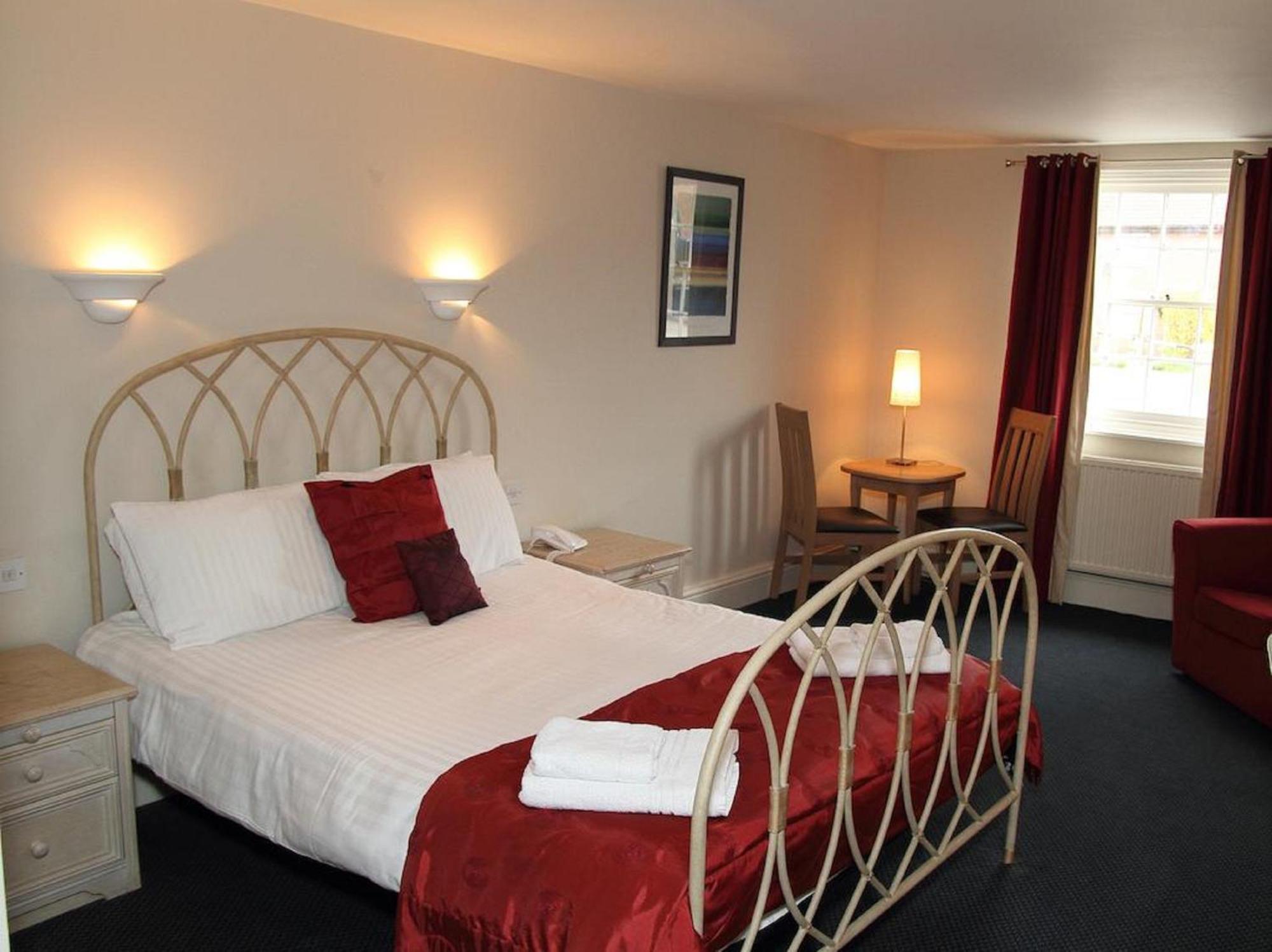 Millgate House Hotel Newark-on-Trent : 3 star Hotel with a Minimum ...